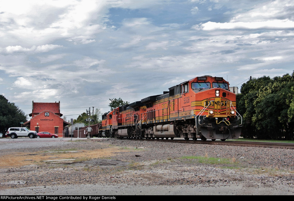 BNSF 5508